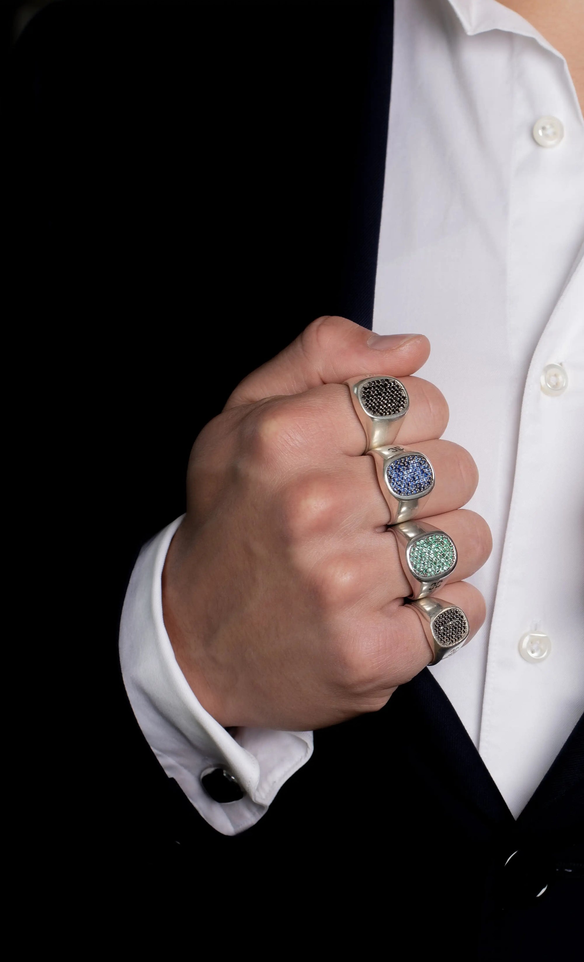 Norsk smykkedesign for kvalitetsbevisste menn. – ENGH